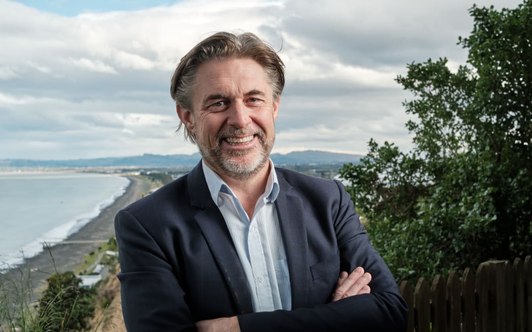 Stuart Nash backs Labour's new candidate for Napier, Mark Hutchinson ...