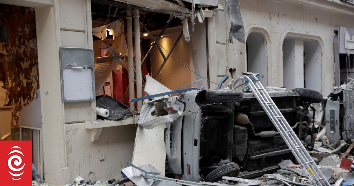 Paris bakery explosion death toll rises to four | RNZ News