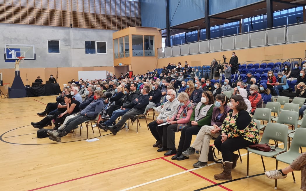 Nelson residents wait for answers on flood-hit houses | RNZ News