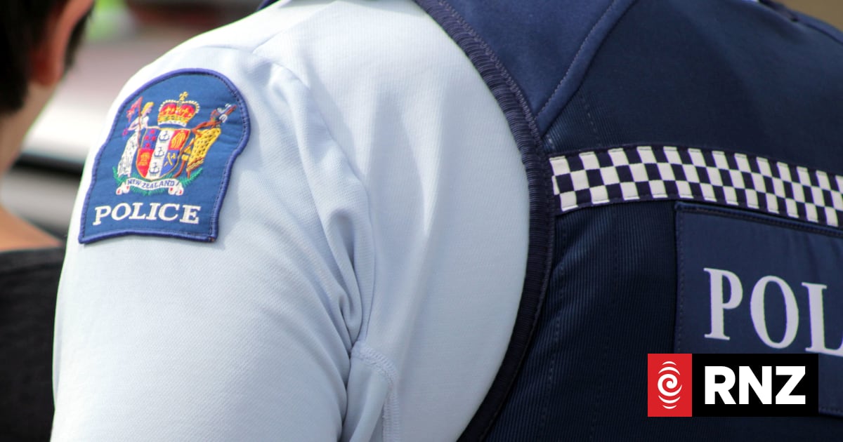 One seriously injured after gun fired in central Auckland | RNZ