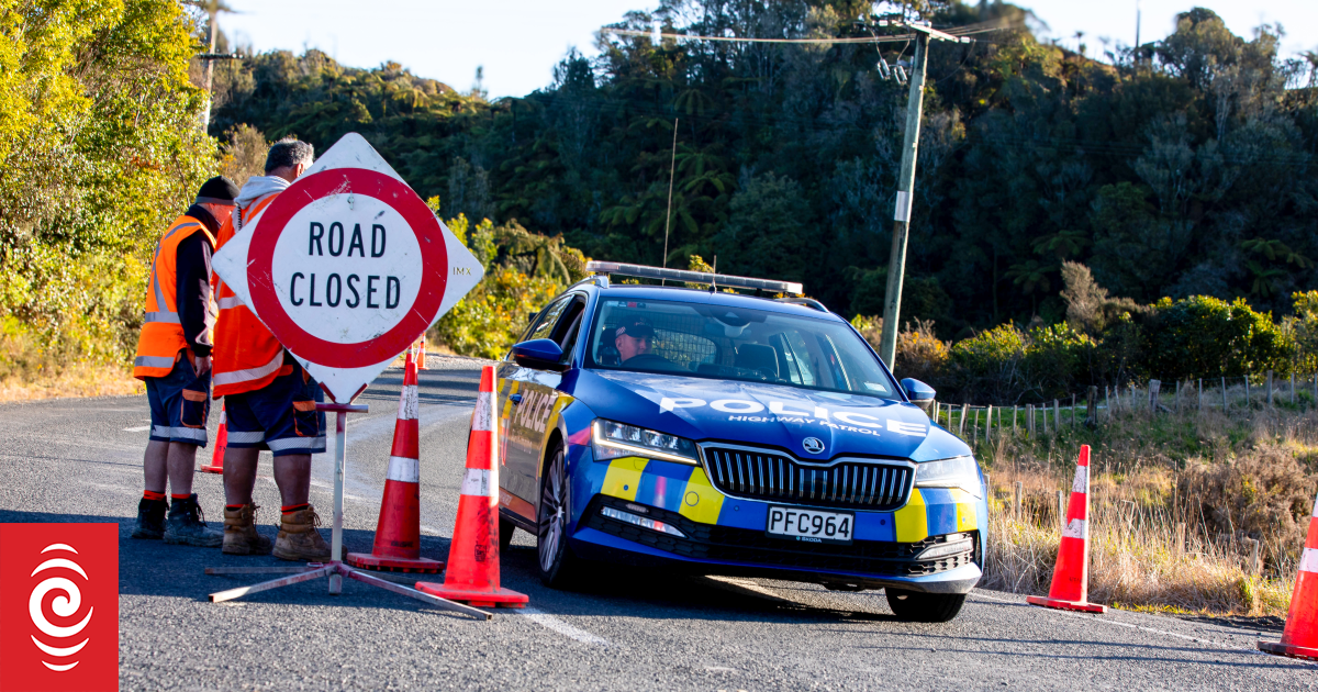 Inside Tom Phillips' final moments and the end of 1358 days in the bush ...