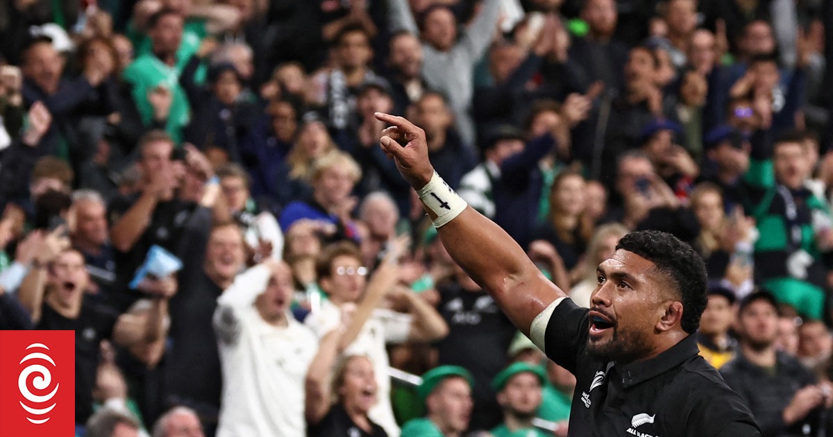 All Blacks defeat Ireland in dramatic victory | RNZ