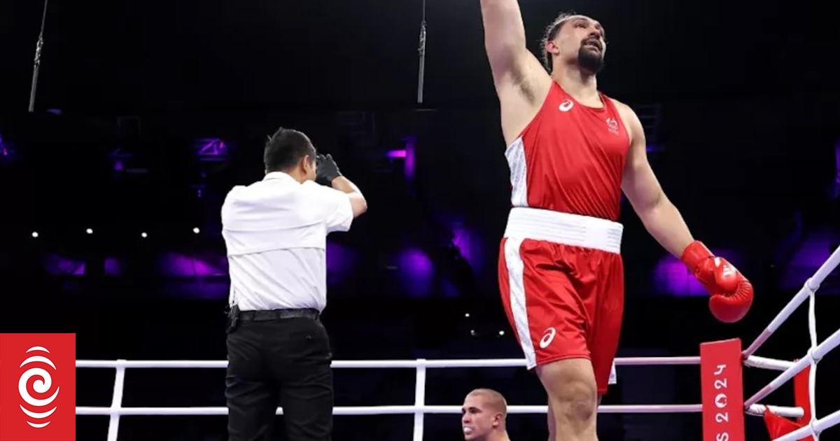 Aussie boxer with Cook Islands heritage, Teremoana, has chance to ...