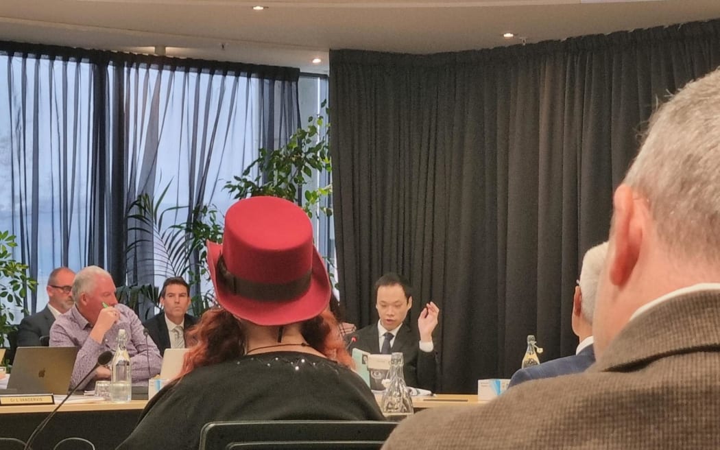 Dunedin councillor Benedict Ong asked to resign after code of conduct ...