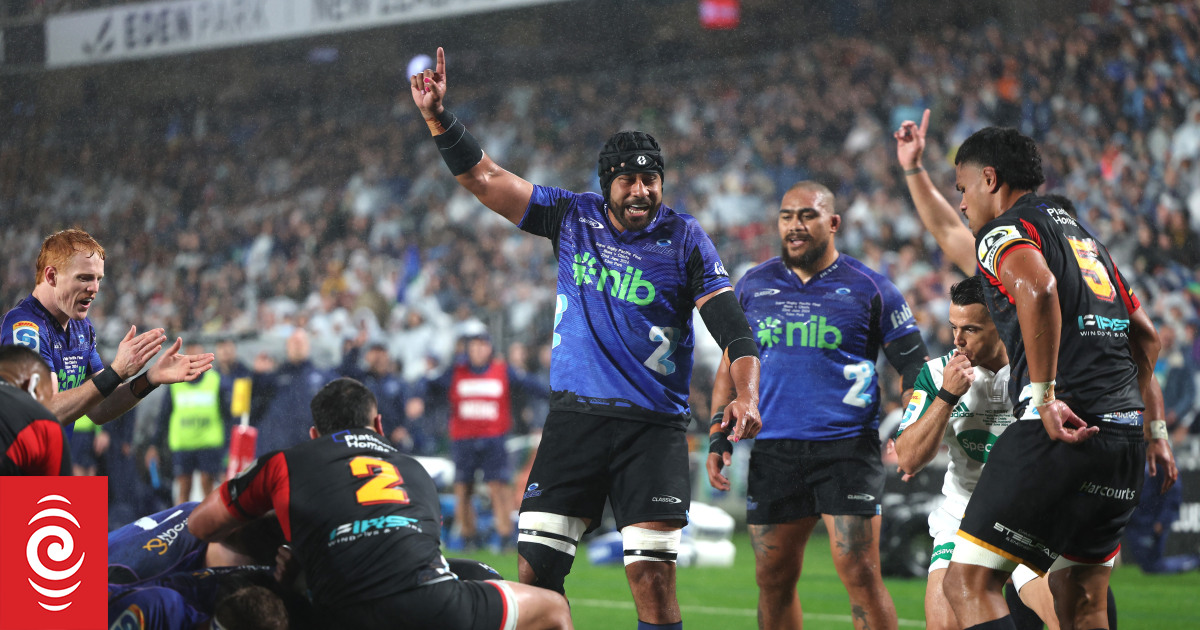 Super Rugby final: Blues cruise to title with 41-10 win over Chiefs at ...
