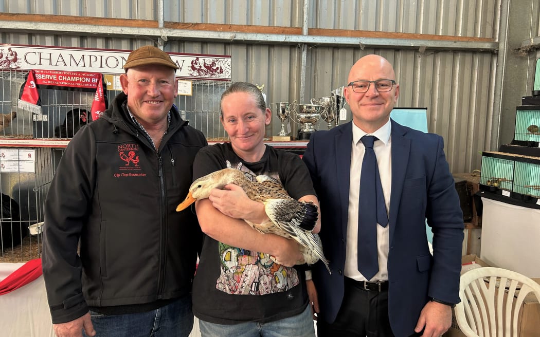 A quacking good win for Willow the Duck | RNZ
