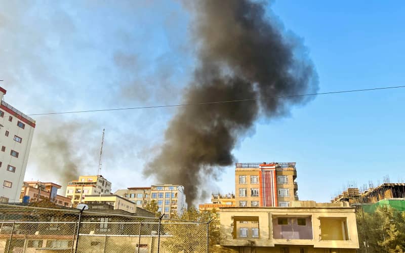 Pakistan bombs Kabul after Afghanistan attacks border | RNZ