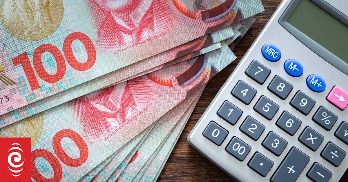 Benefits for migrant workers to match standard dole rate | RNZ News