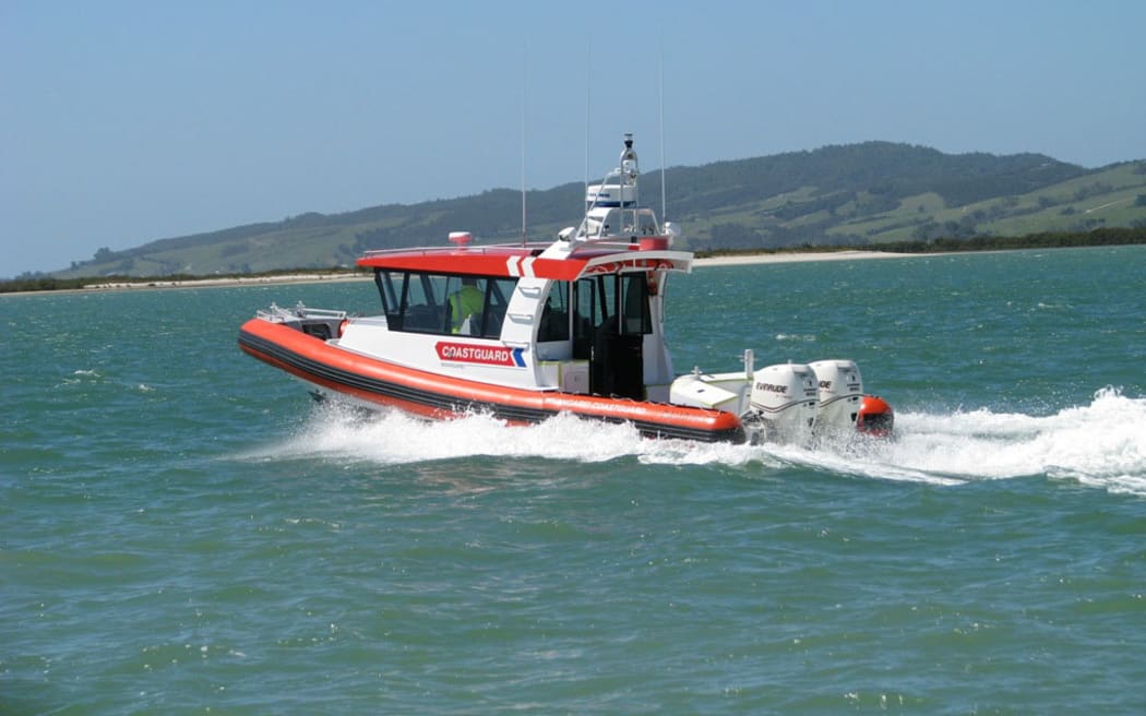Rescue services to conduct flare training exercise in Whangārei Harbour ...