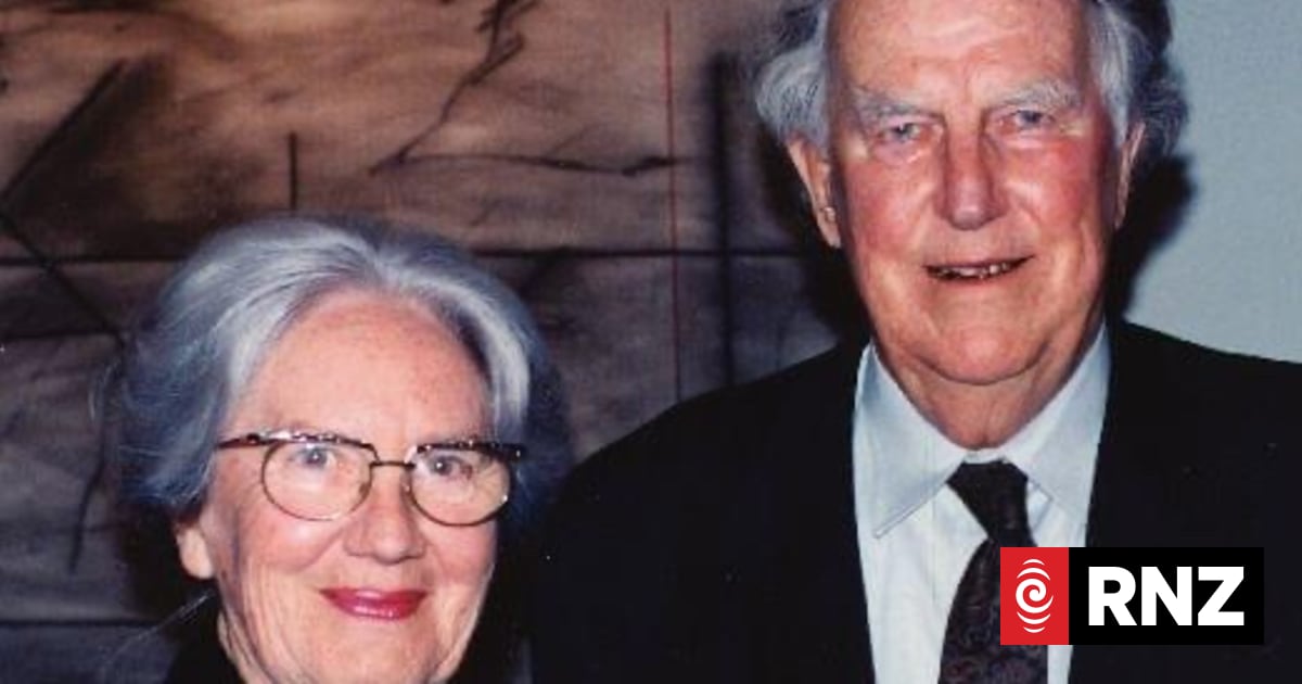 Lady June Hillary, Sir Edmund Hillary's wife, dies | RNZ