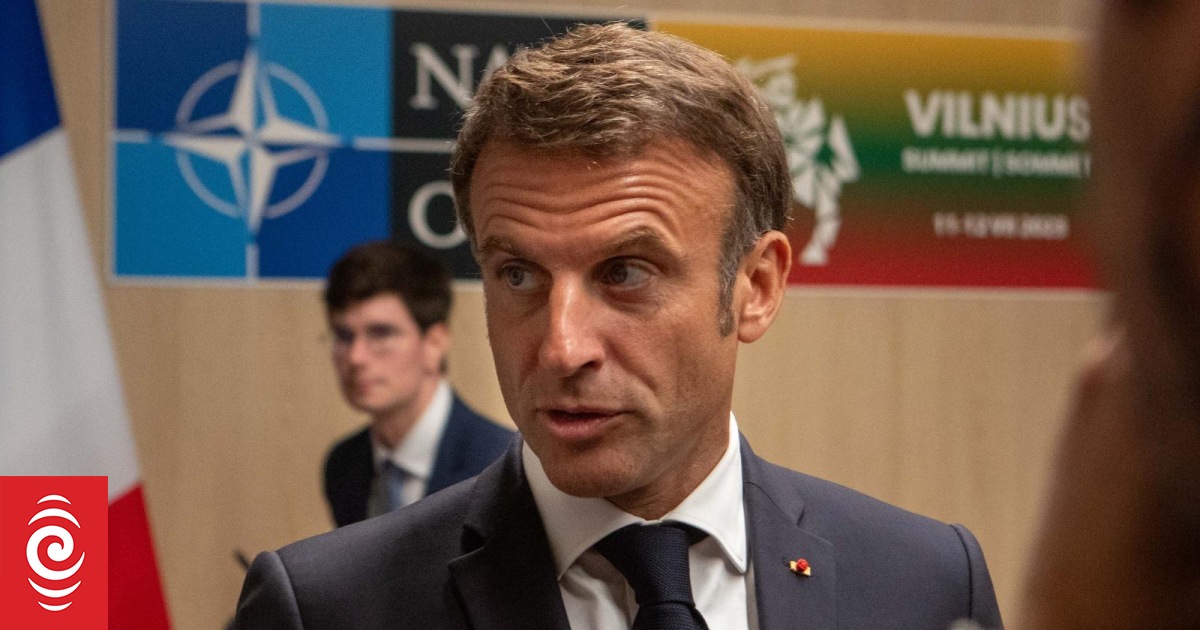 President Emmanuel Macron to fly to New Caledonia within hours | RNZ News