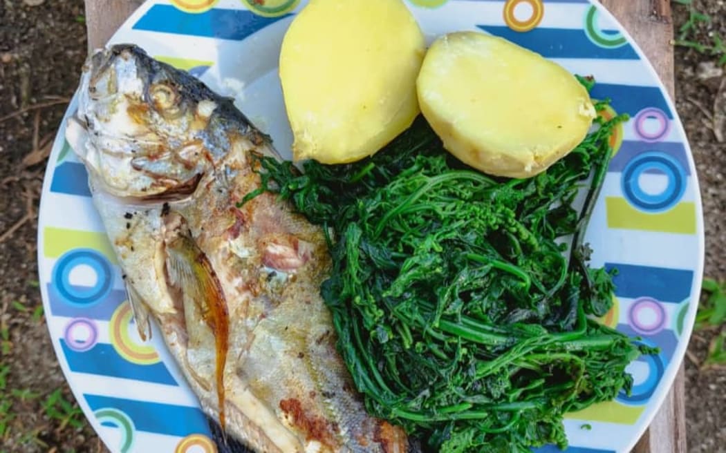 The long walk to the market: How distance shapes PNG food - Pasifika TV