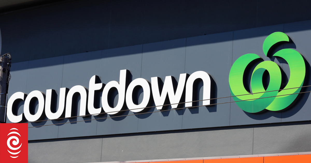 Countdown store in Auckland damaged by 'non-accidental' fire | RNZ News