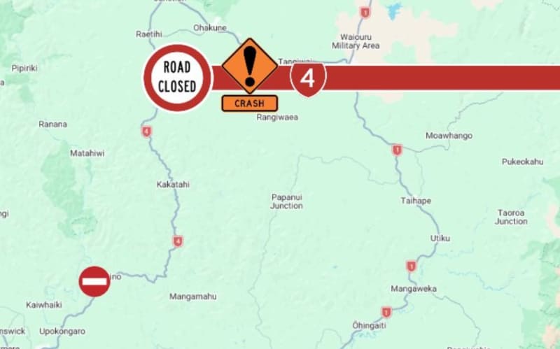 Two dead in crash on SH4 near Whanganui, delays expected | RNZ