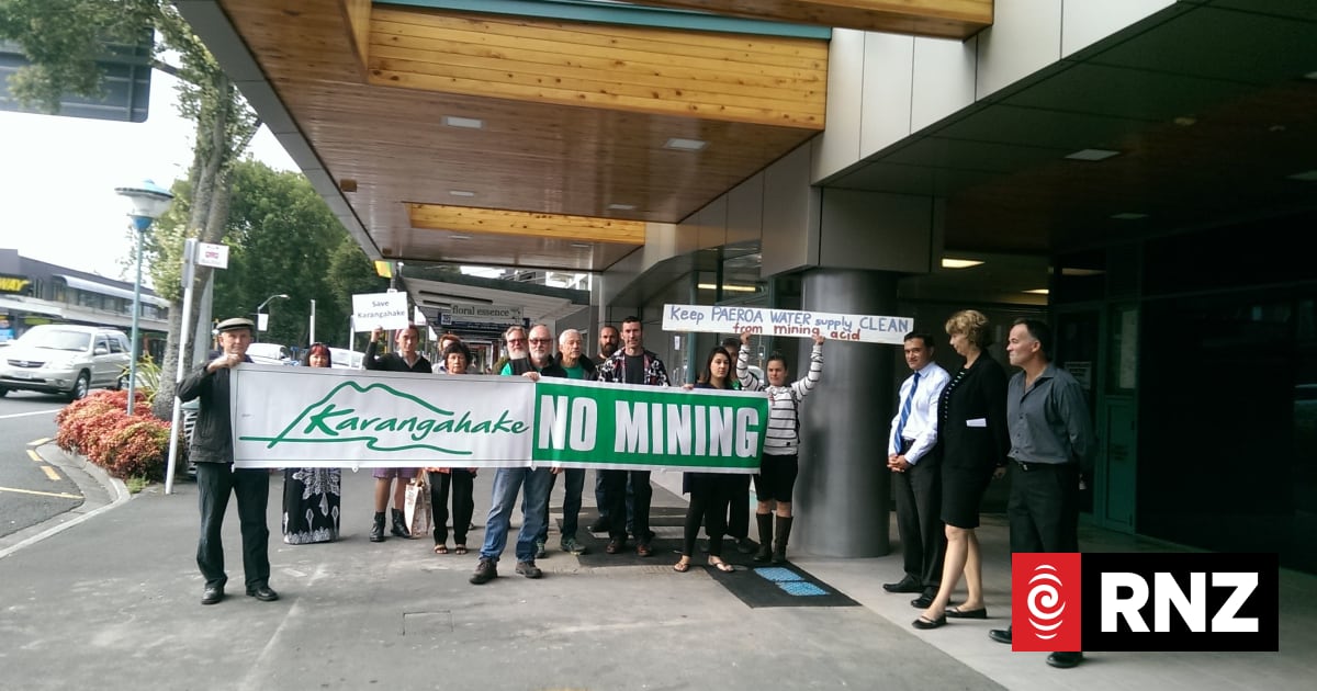 Iwi fears mining will pollute waterways | RNZ