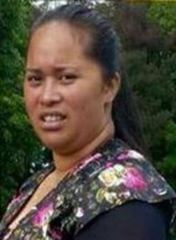 Cook Islands anger at NZ columnist's 'inhumane' comments | RNZ News