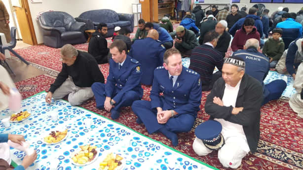 Fast friends: Ramadan helps mosque curb stereotypes | RNZ