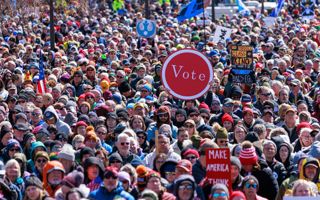 Anti-Trump rallies pop up in thousands of US cities for 'No Kings ...