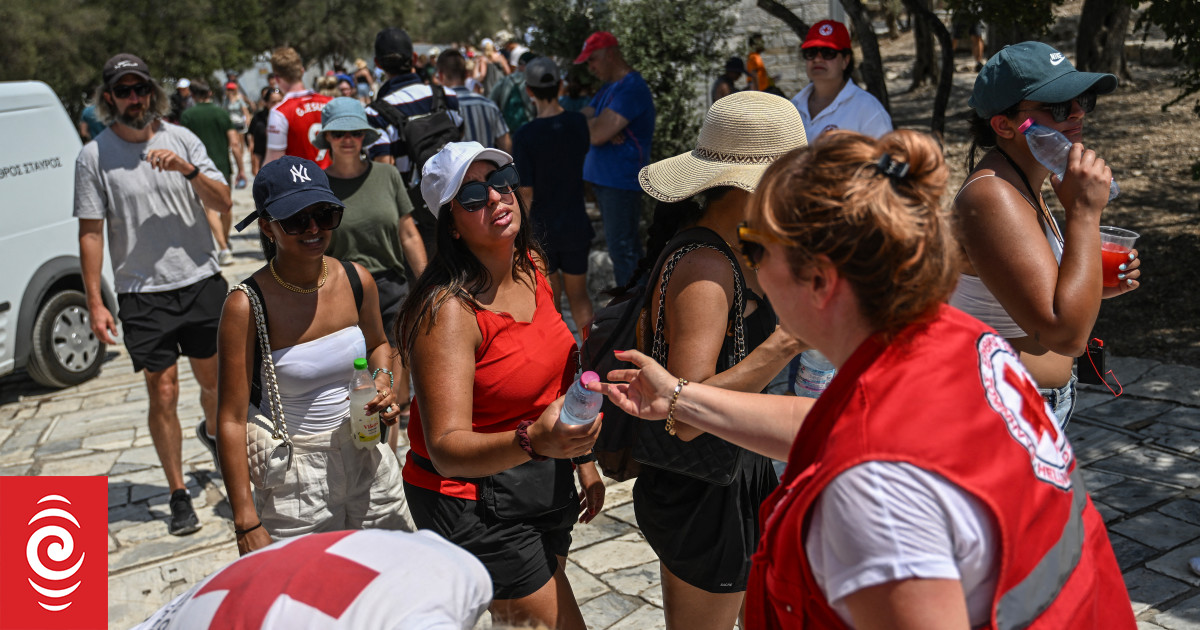 Europe heatwave: More record temperatures expected | RNZ News