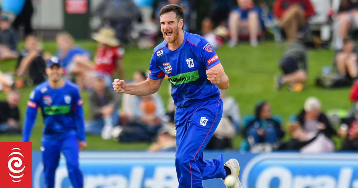 Auckland bowler Ben Lister set to debut for Black Caps | RNZ News