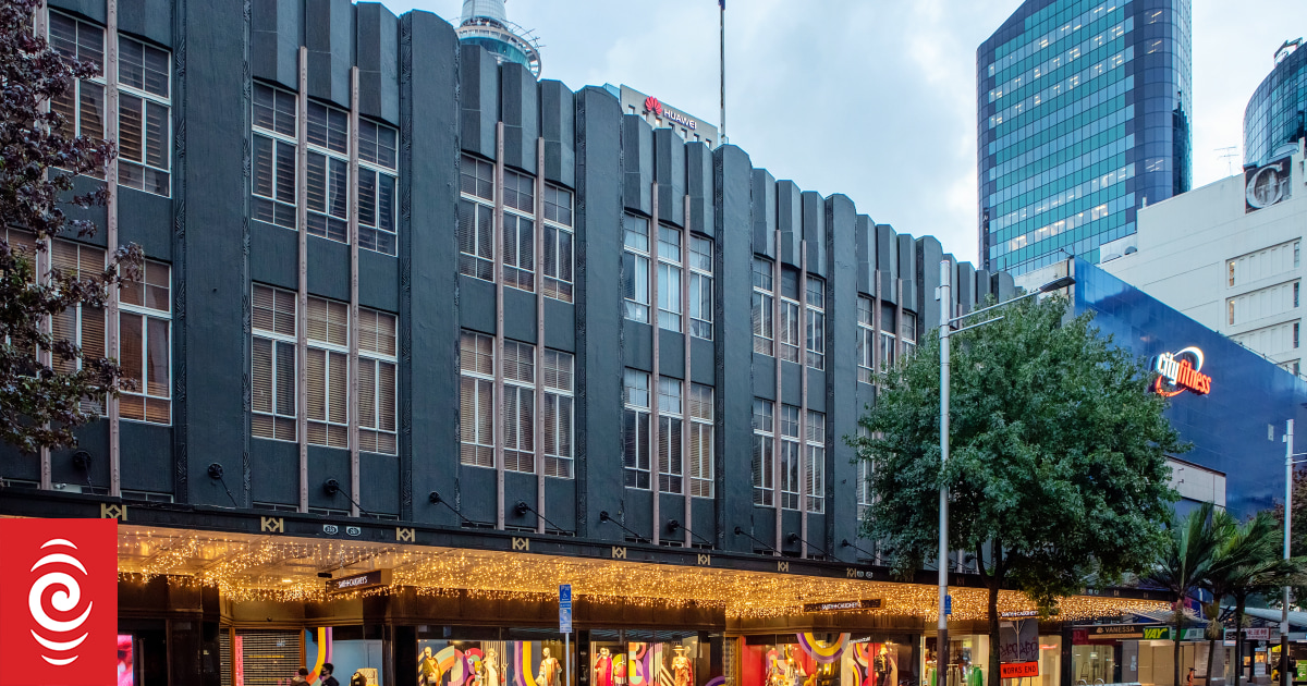 Smith & Caughey's loyal customers say looming closure 'a sign of the ...