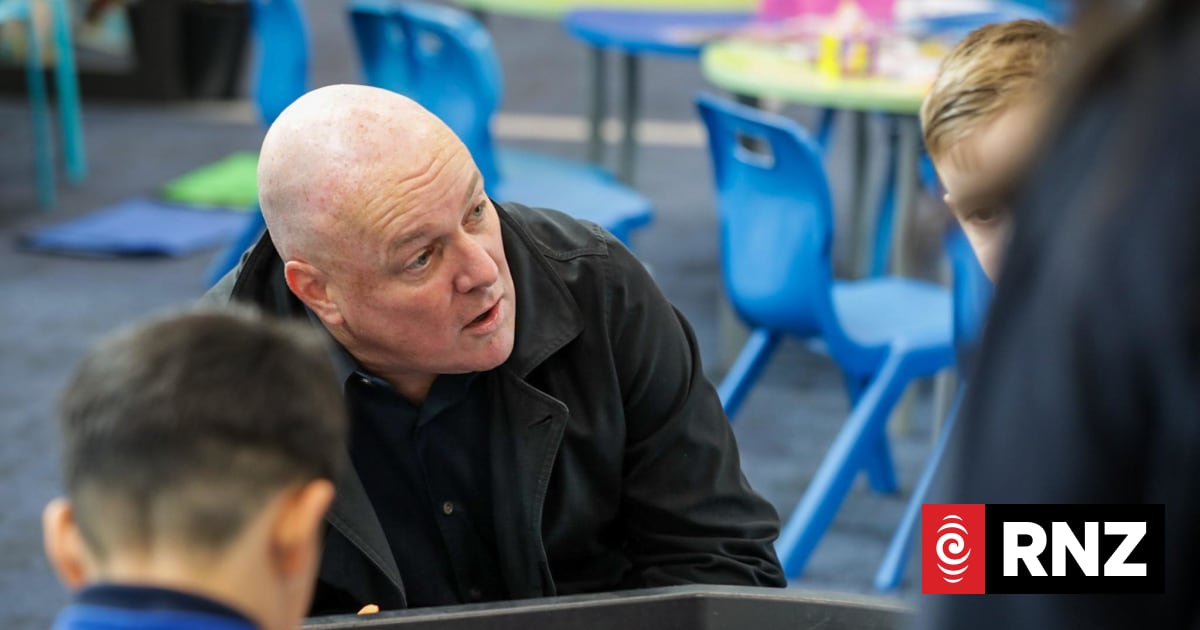 National Party plans to rewrite school curriculum if elected | RNZ