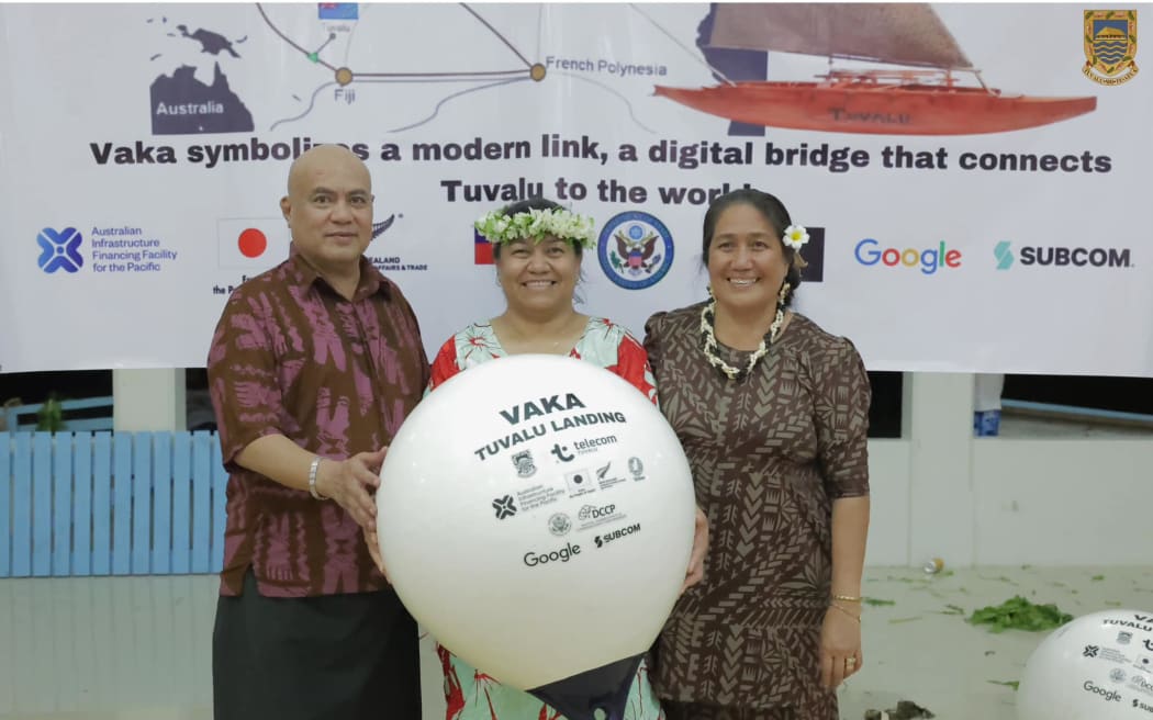 Tuvalu's Vaka Cable arrival 'significant step forward' - Kofe | RNZ News