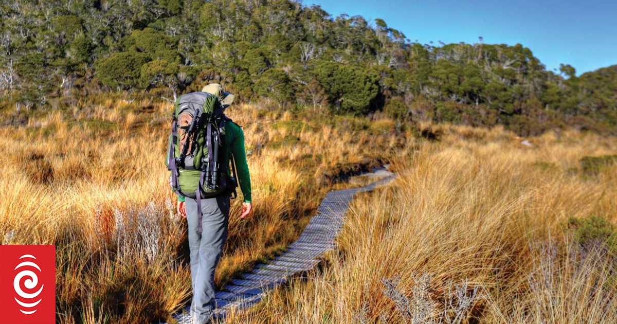 Heaphy Track reopens, thousands already booked in | RNZ News
