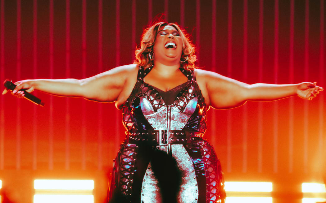 Review: Lizzo performs in Auckland - a proposal, pounamu and Te Pāti ...