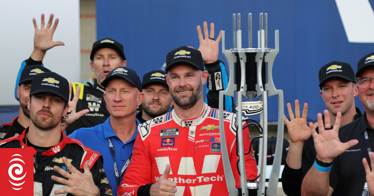 Shane van Gisbergen enjoying being himself on NASCAR circuit | RNZ News