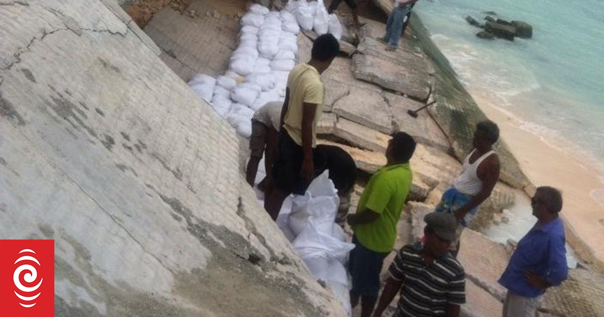 Kiribati more vulnerable to spring tide after cyclone | RNZ News