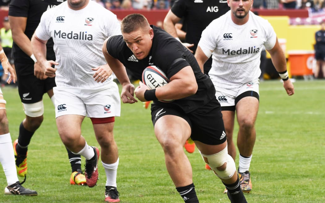 All Blacks prop to stay in New Zealand after the World Cup | RNZ News