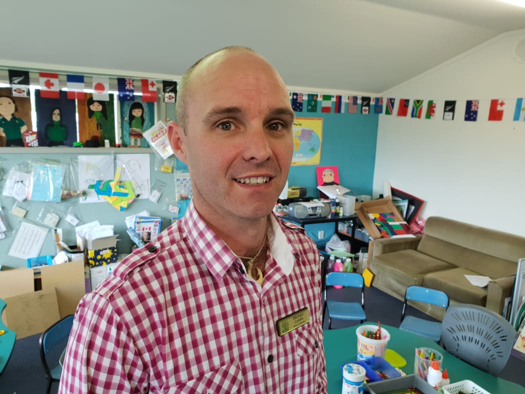 Learning revolution or pathway to ignorance? | RNZ