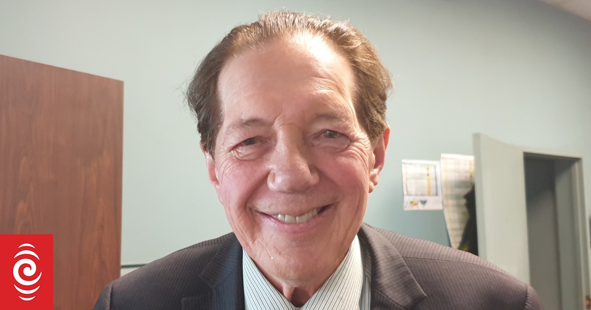 Positive council report finds Mayor Tim Shadbolt 'unavoidable and ...