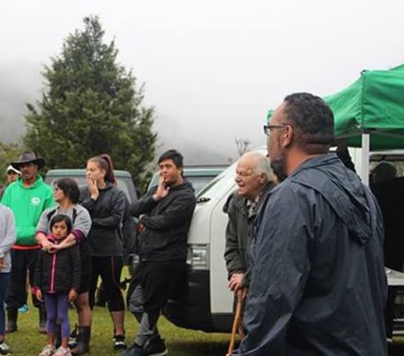 Walking, running and korero as relay crosses eight marae | RNZ News