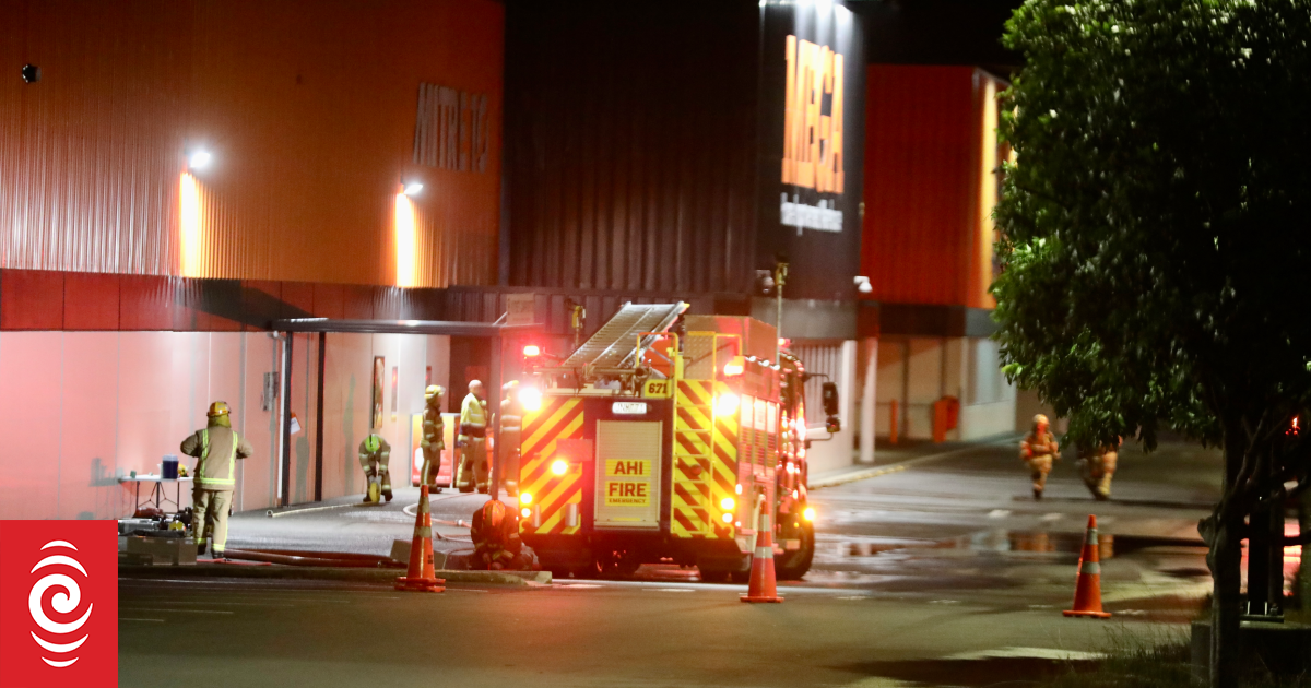 Firefighters extinguish fire at Auckland's Westgate Mitre 10, search ...