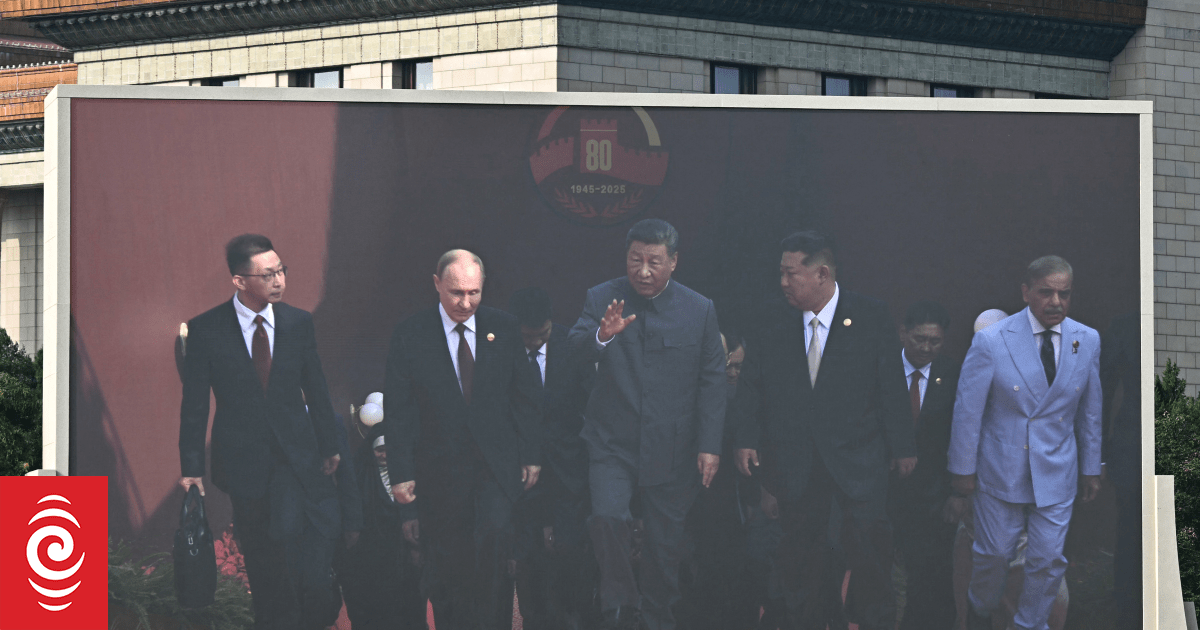 Kim Jong Un and Vladimir Putin at Xi Jinping's side for massive China military parade | RNZ News