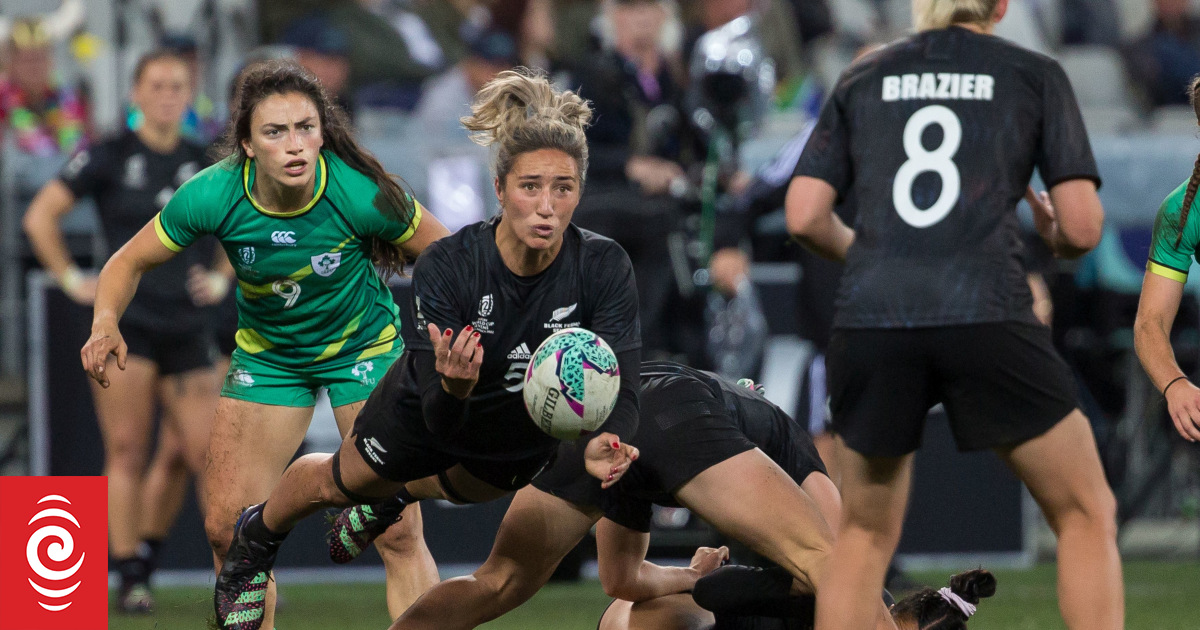 Sevens stars named in Black Ferns lineup | RNZ News