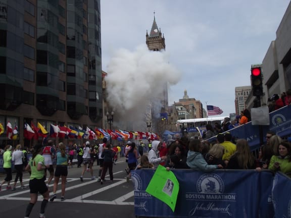 Running revolution: Roger Robinson's riveting history | RNZ