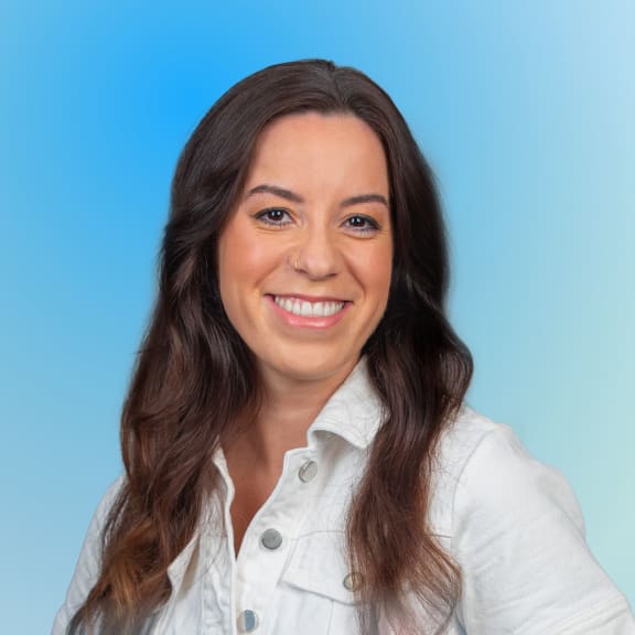 Charlotte Cook | RNZ National Presenter