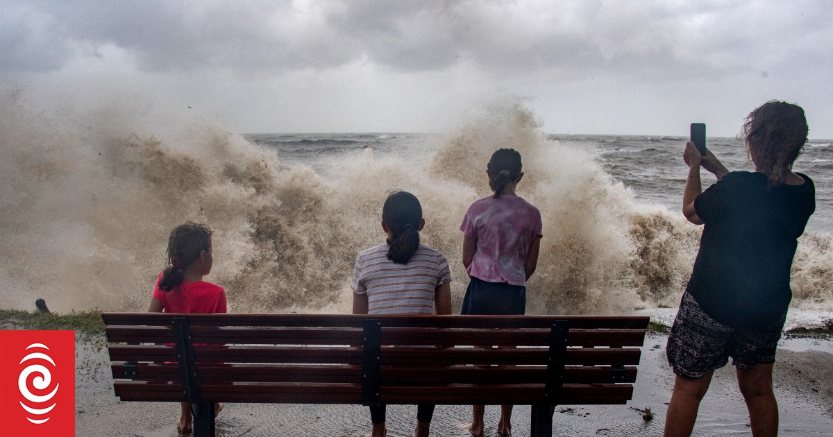 How a low-level category cyclone caused Cairns' largest flood in more ...