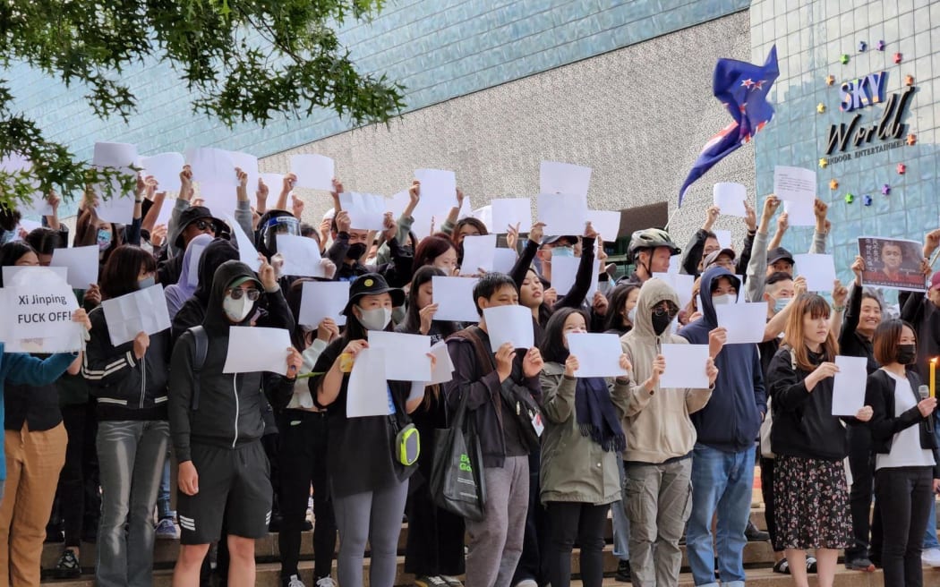 New Zealand Chinese community protests China lockdowns and ...