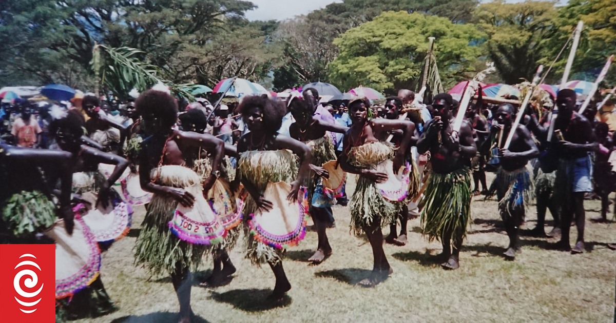Bougainville seeks to bring separatists into the fold | RNZ