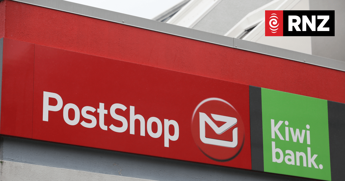Waikato business owner mystified by NZ Post closure decision | RNZ News