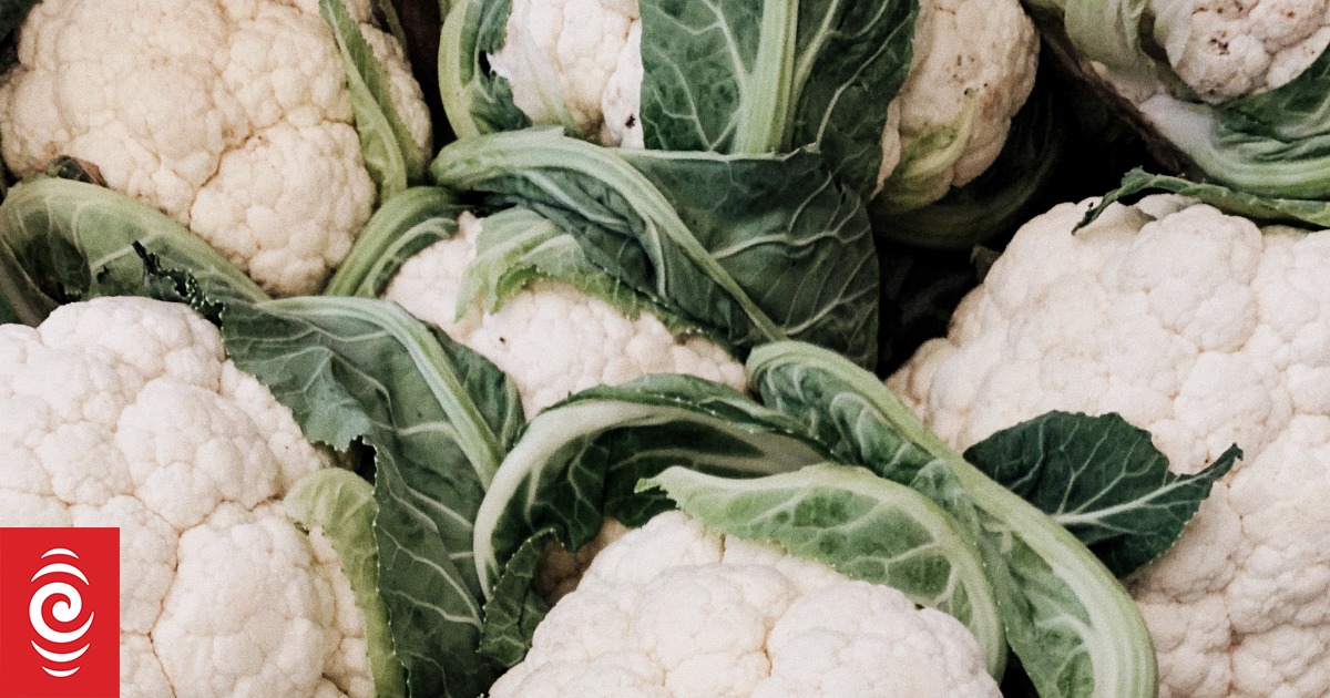 Fruit and Vege Report with Glenn Forsyth | RNZ