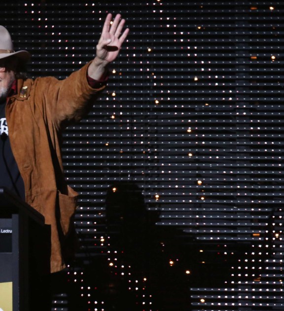 'Counting the Beat' wins 1981 Silver Scroll award | RNZ