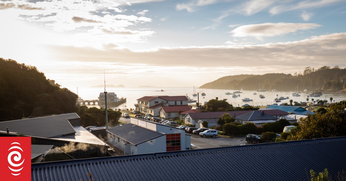 Rakiura / Stewart Island facing steep power price hike | RNZ News