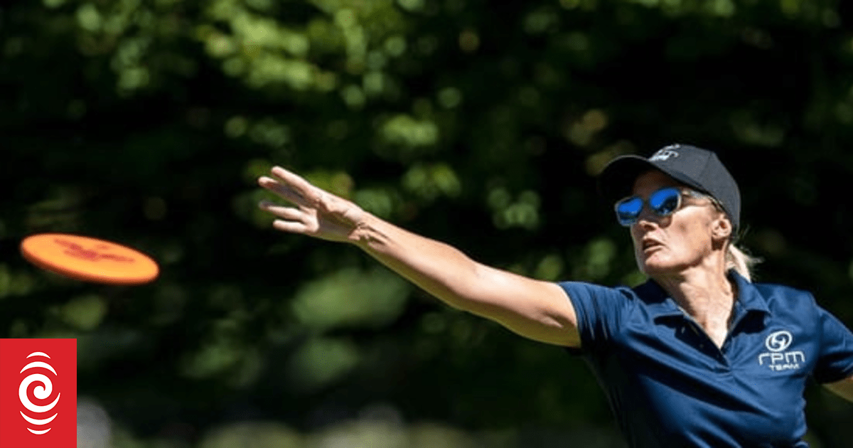 Kiwi disc golf exponents face world's best on Finnish fairways | RNZ News