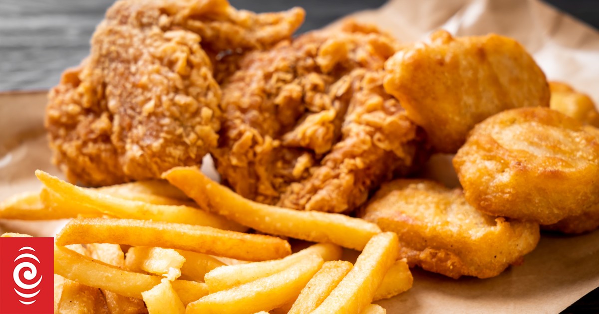 Fat tax advocated in the Cook Islands | RNZ News