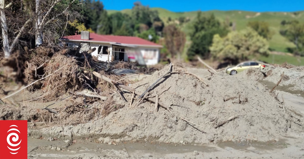 Mayors appeal to new minister Mark Mitchell to visit cyclone-hit ...
